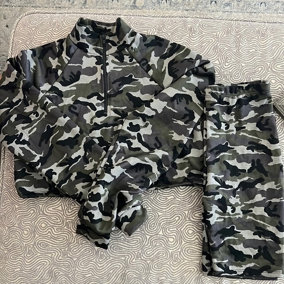 Fashion Nova | Other | Jogger Set With Cropped Long Sleep Sweater And ...